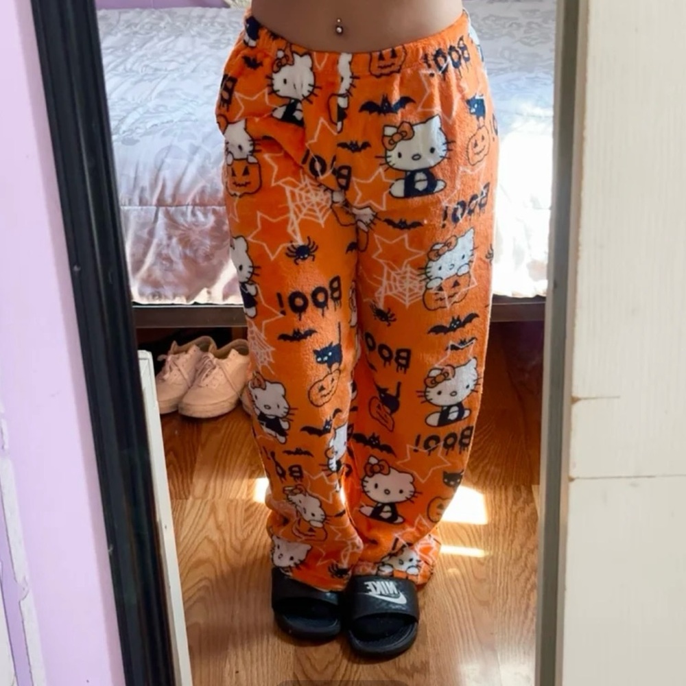 Hello Kitty Halloween Fuzzy Pajama Pants - Gem